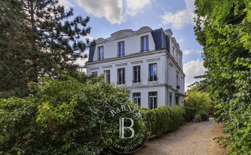 Luxury homes for sale in Chatou, Île-de-France, France | JamesEdition