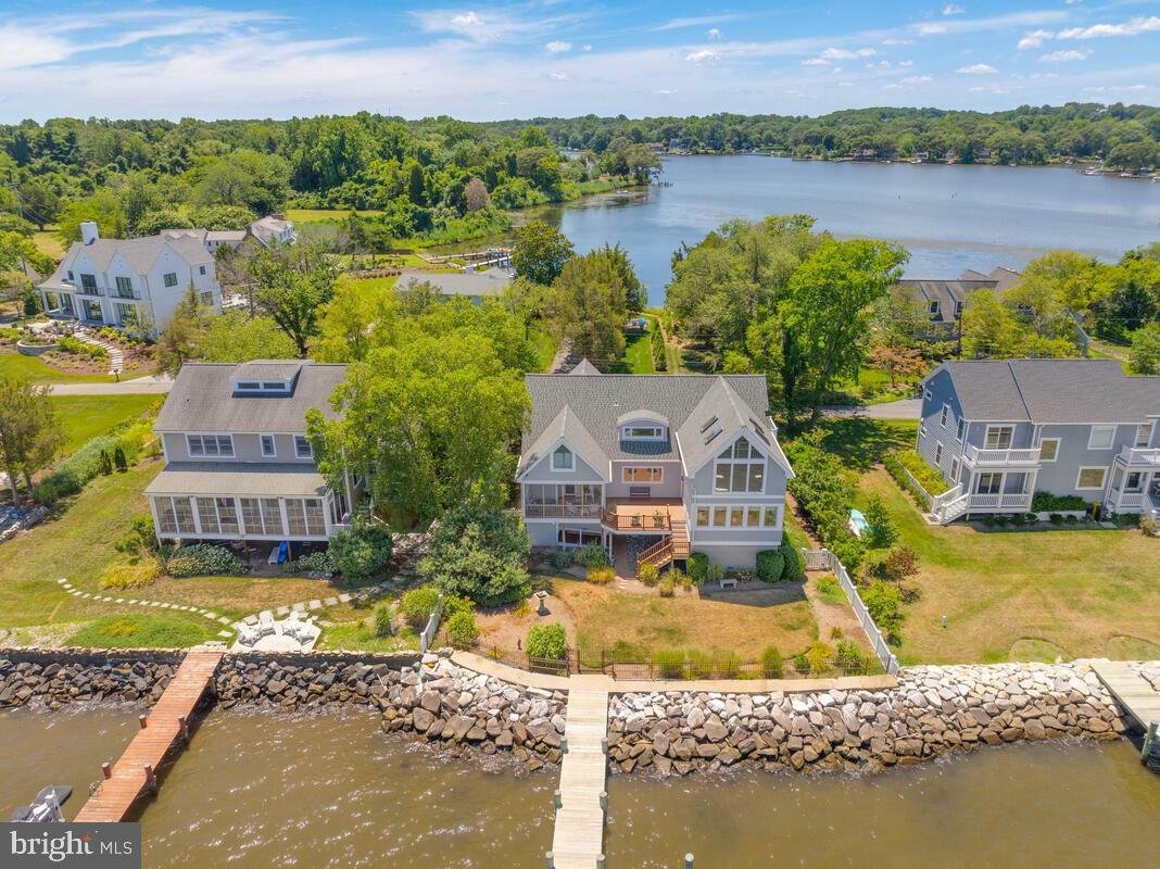 Elegant Cape Cod Retreat With Stunning In Annapolis, Maryland, United ...