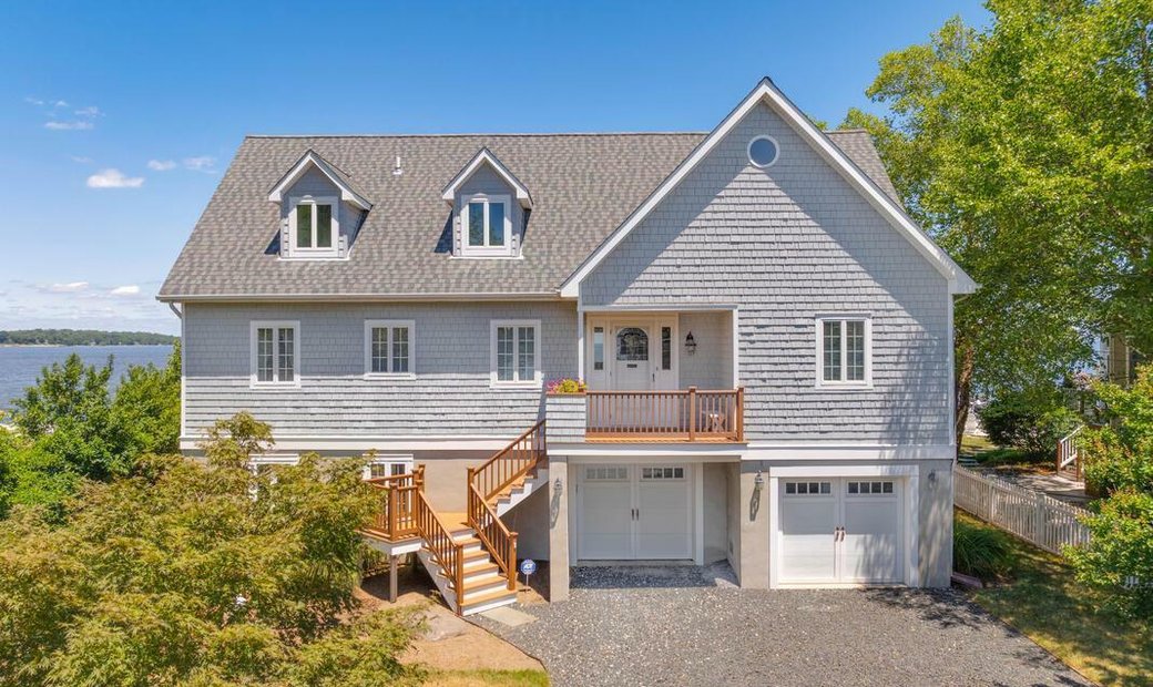 Elegant Cape Cod Retreat With Stunning In Annapolis, Maryland, United ...