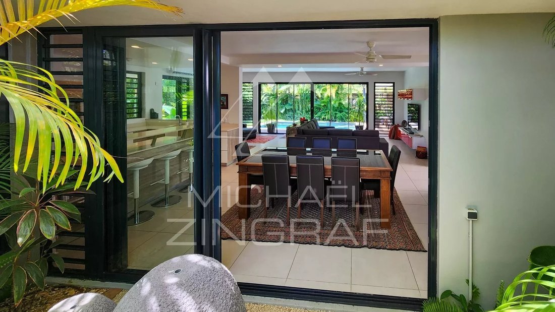 Balaclava: Luxury 3 Bedrooms In Balaclava, Pamplemousses District ...