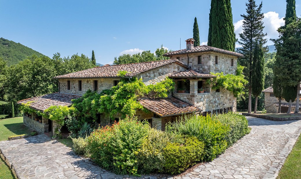 Small Village Composed Of Three In Chiusi Della Verna, Tuscany, Italy ...