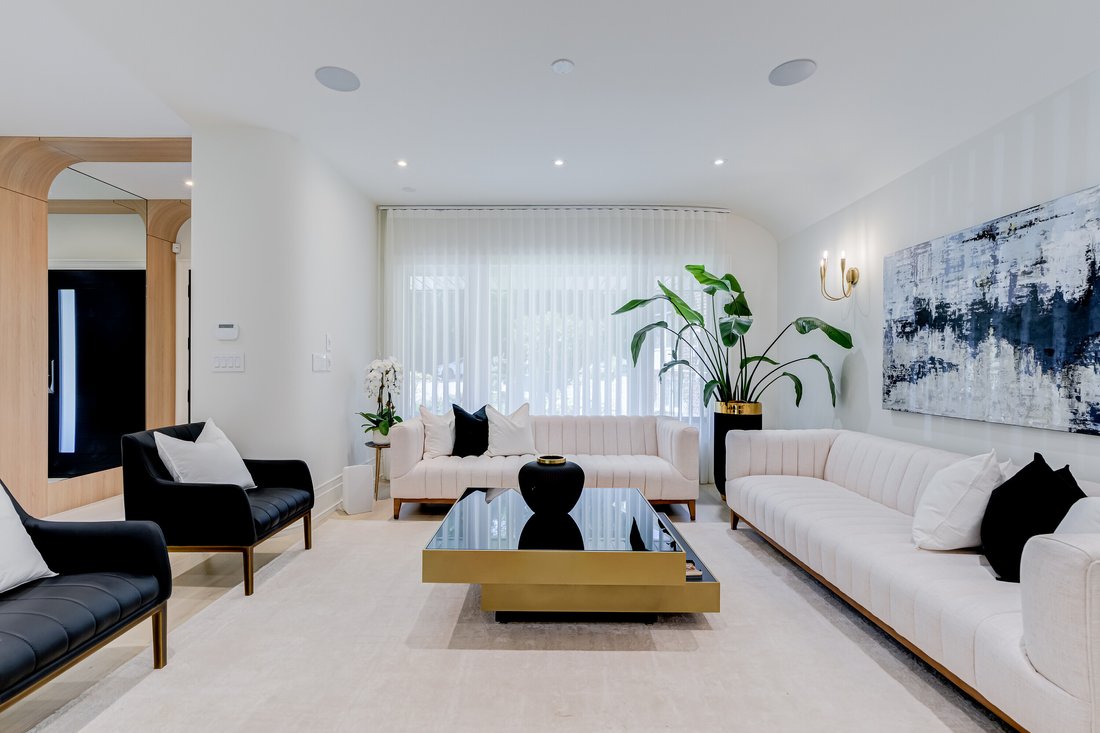 Stunning Luxurious Home In Toronto, Ontario, Canada For Sale (14514468)