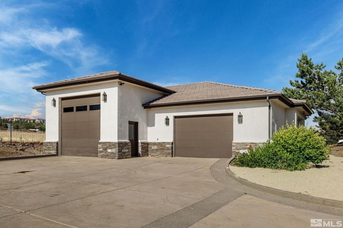 Exquisite Craftsmanship And Mountain Views Await In Reno, Nevada ...