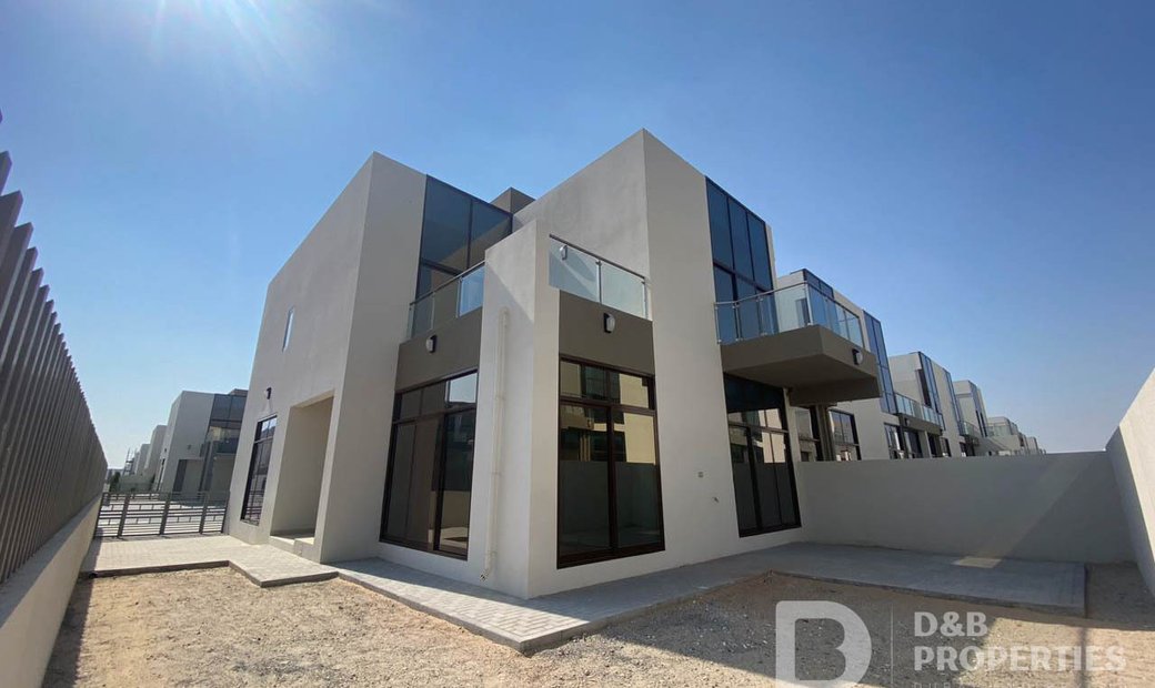 Corner Unit | Elegant Villa | Spacious Layout In Dubai, United Arab ...
