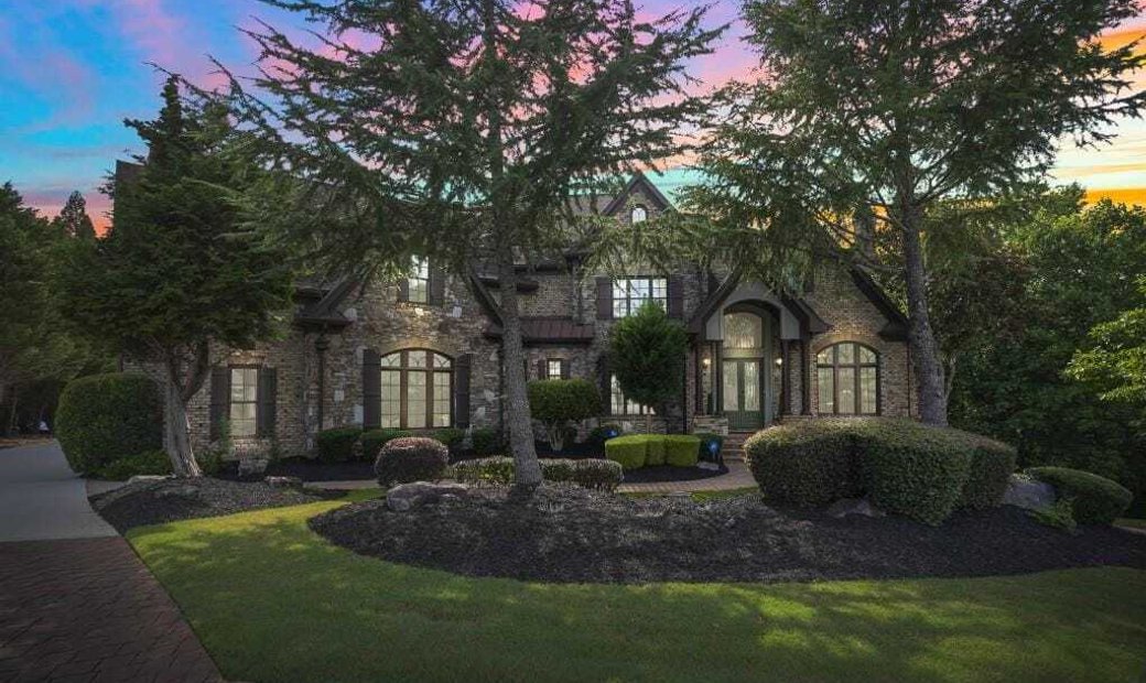 Spectacular French Country Estate In A In Canton, Georgia, United ...