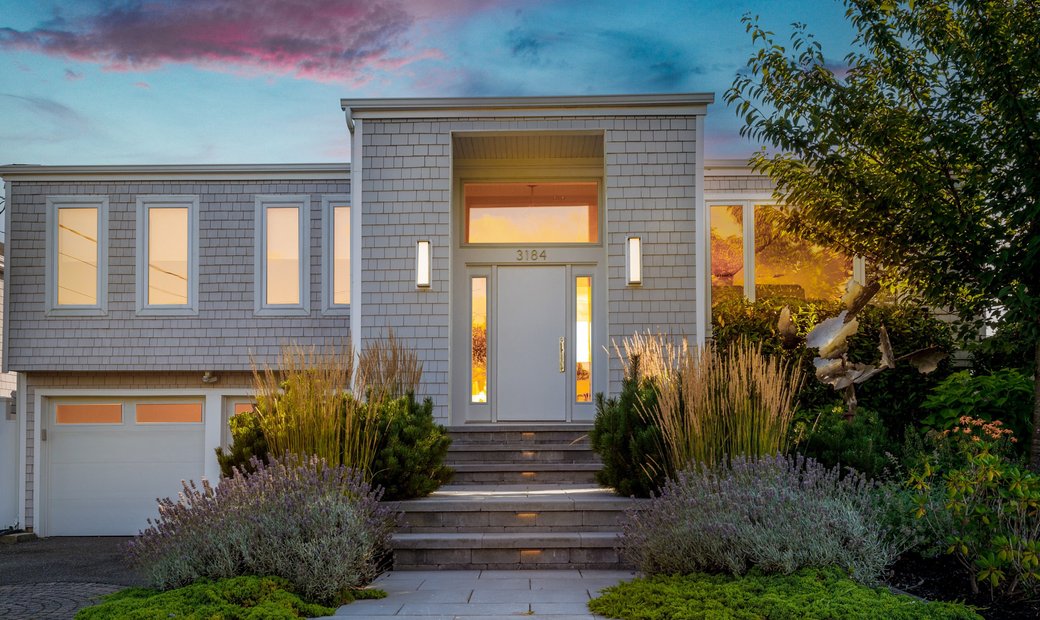 3185 Clubhouse Road, Merrick, Ny 11566 In Merrick, New York, United ...