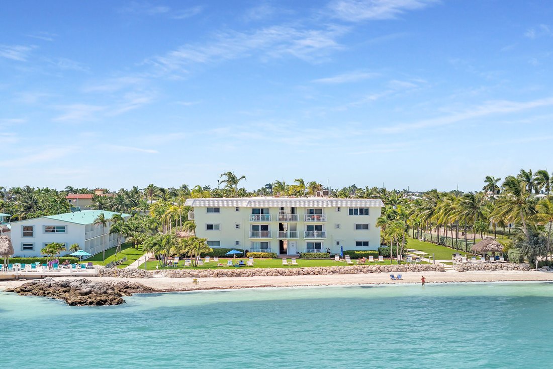 1101 West Ocean Dr, Unit #1 In Key Colony Beach, Florida, United States ...