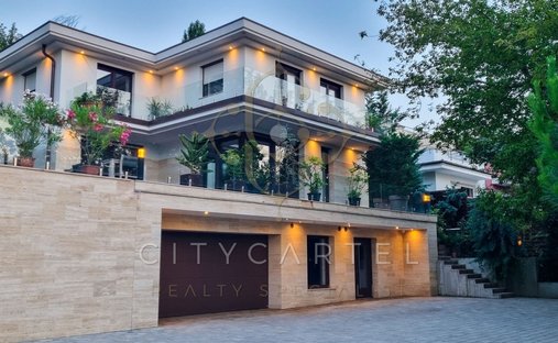 Luxury homes for sale in Budapest, Hungary | JamesEdition
