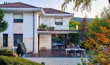 Luxury homes for sale in Budapest, Hungary | JamesEdition