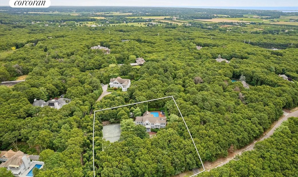 18 Deer Ridge Trail, Water Mill, Ny In Southampton, New York, United ...