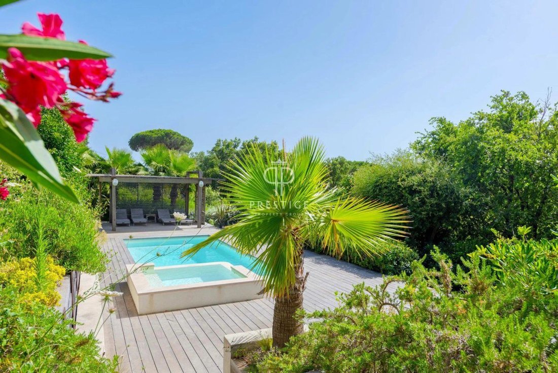 Architect Designed 4 In La Croix Valmer, Provence Alpes Côte D'azur ...