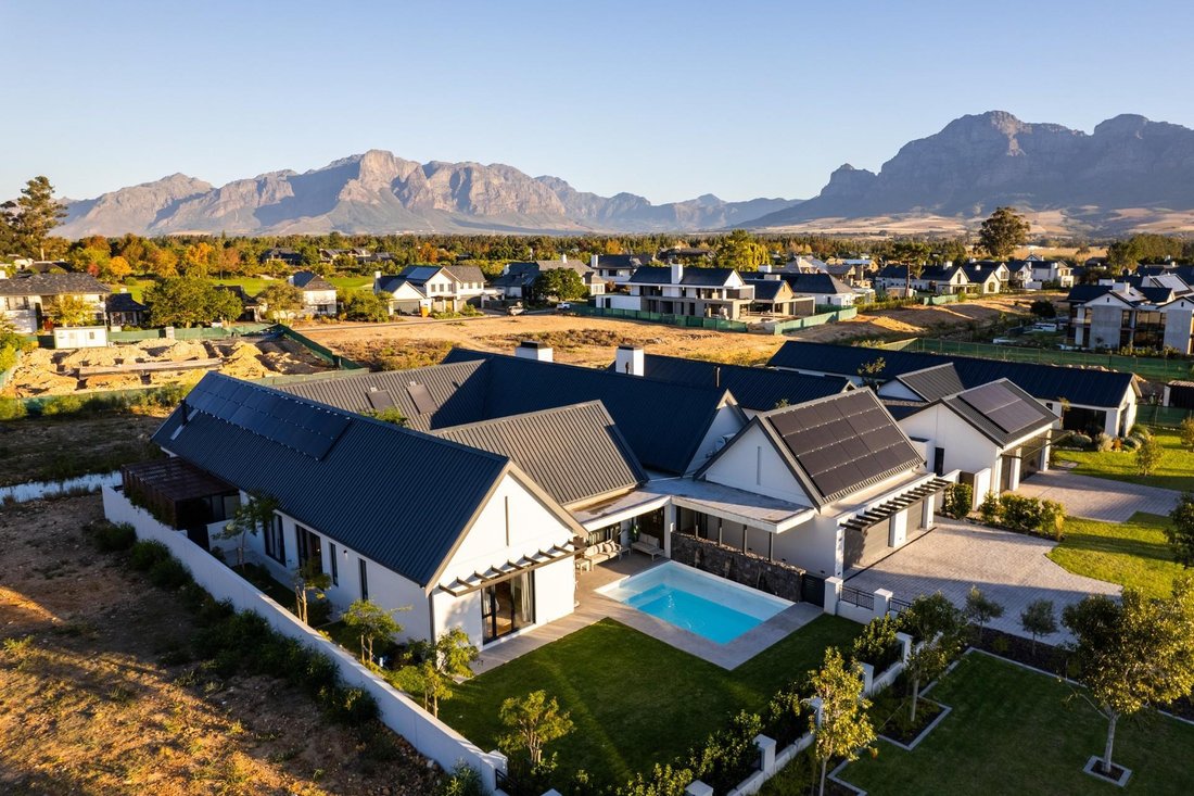 House Paarl In Paarl, Western Cape, South Africa For Sale (14540489)