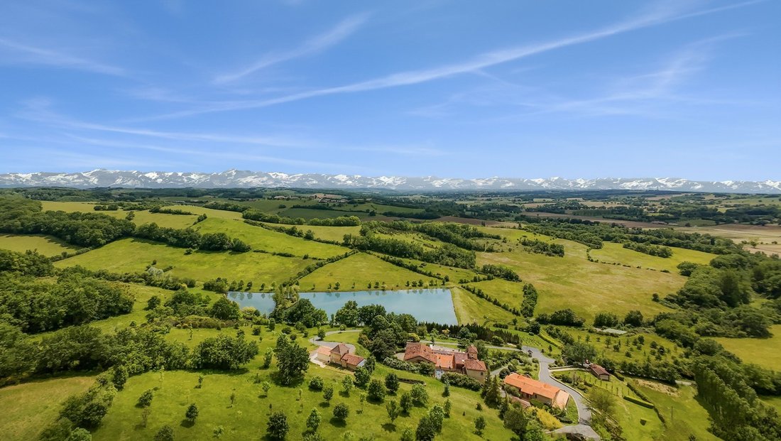 Sumptuous Estate With A View Of The Pyrenees In Mirande, Occitanie ...