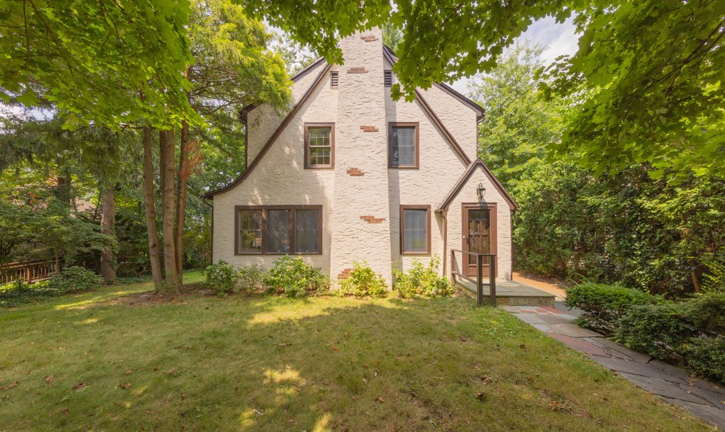 145 Lyons Road In Scarsdale, New York, United States For Sale (14544440)
