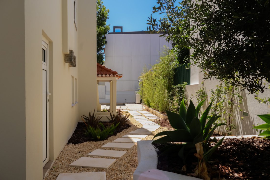 Moradia T6 Em Parede | Lisboa, Cascais, Carcavelos In Parede, Lisbon ...