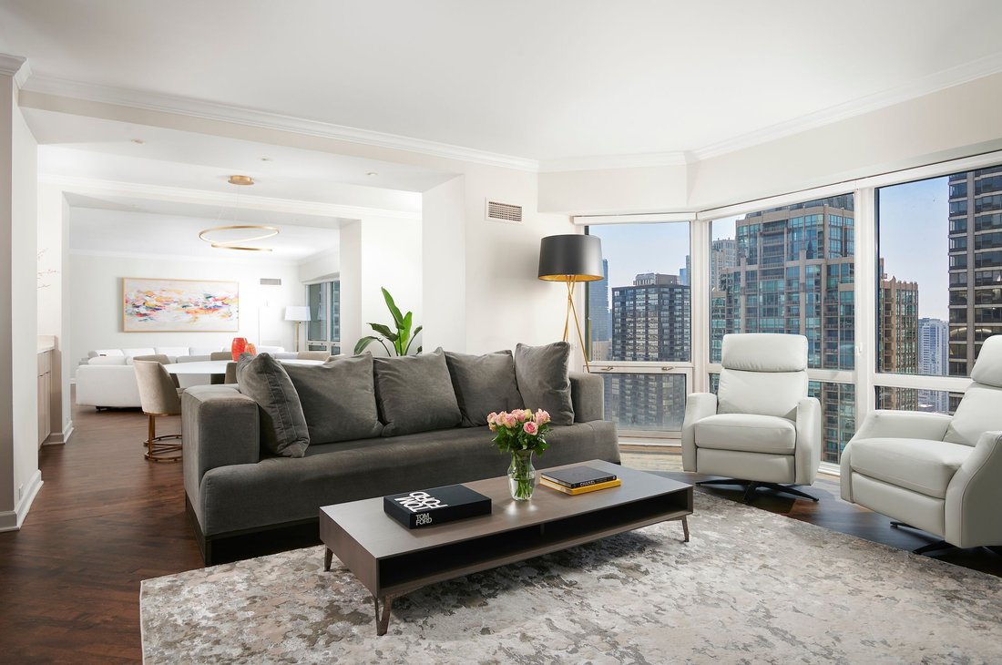 Gorgeous Turnkey Home In Chicago, Illinois, United States For Sale ...