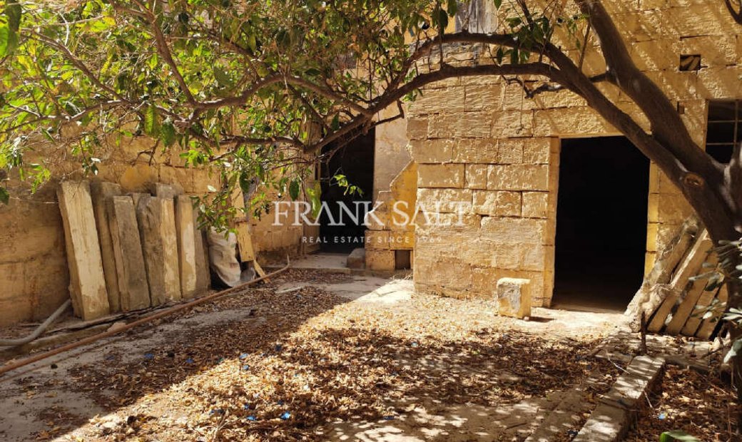 Zebbug, Unconverted House Of Character In Haz Zebbug, Malta For Sale ...