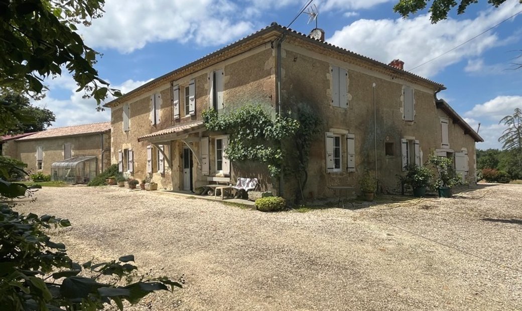 Dpt Gers (32), Vic Fezensac 12min, Authentic In Vic Fezensac, Occitanie ...