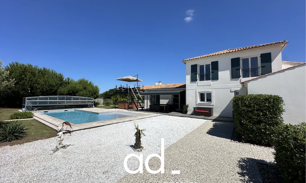 Yves Contemporaine In Yves, Nouvelle Aquitaine, France For Sale (14423583)
