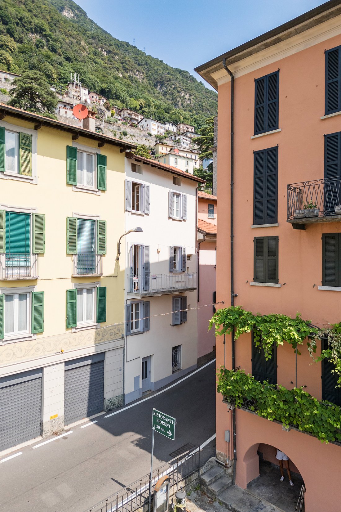 Lake Como House In Lake Como, Spain For Sale (14555103)