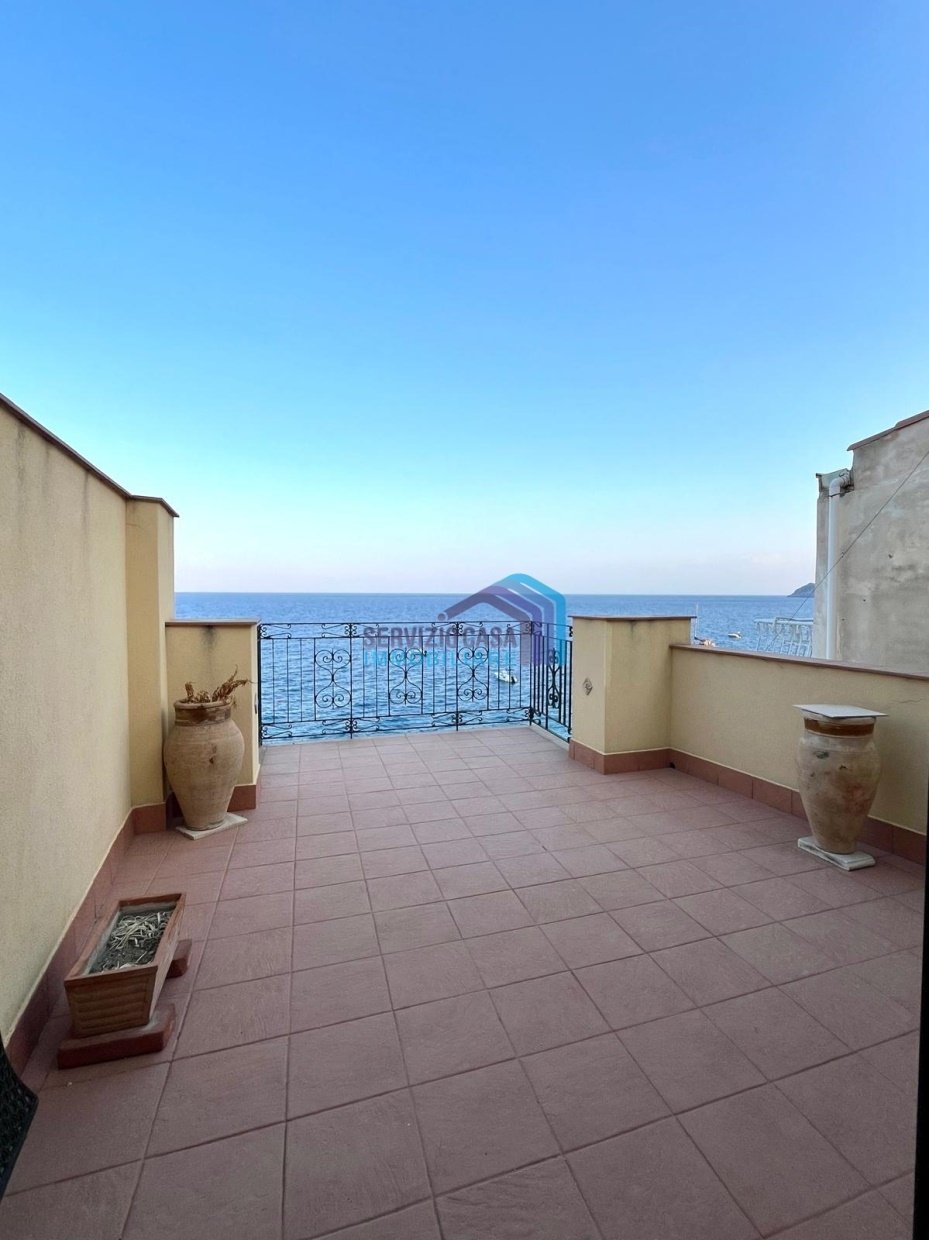 Entire Building Facing The Sea In Letojanni, Sicily, Italy For Sale ...