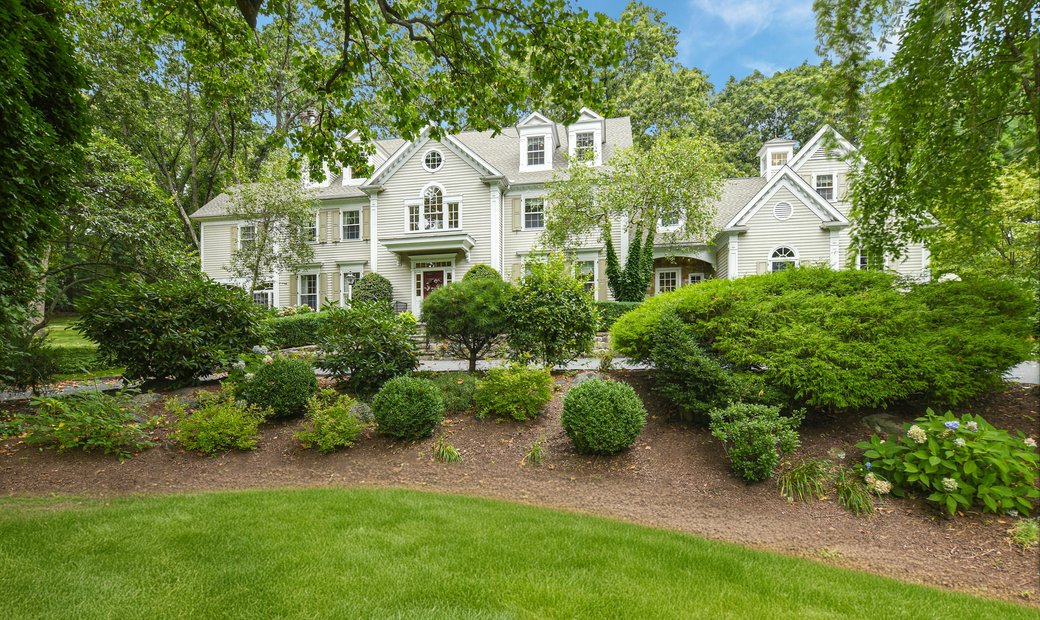 Quintessential New England Colonial In New Canaan, Connecticut, United ...