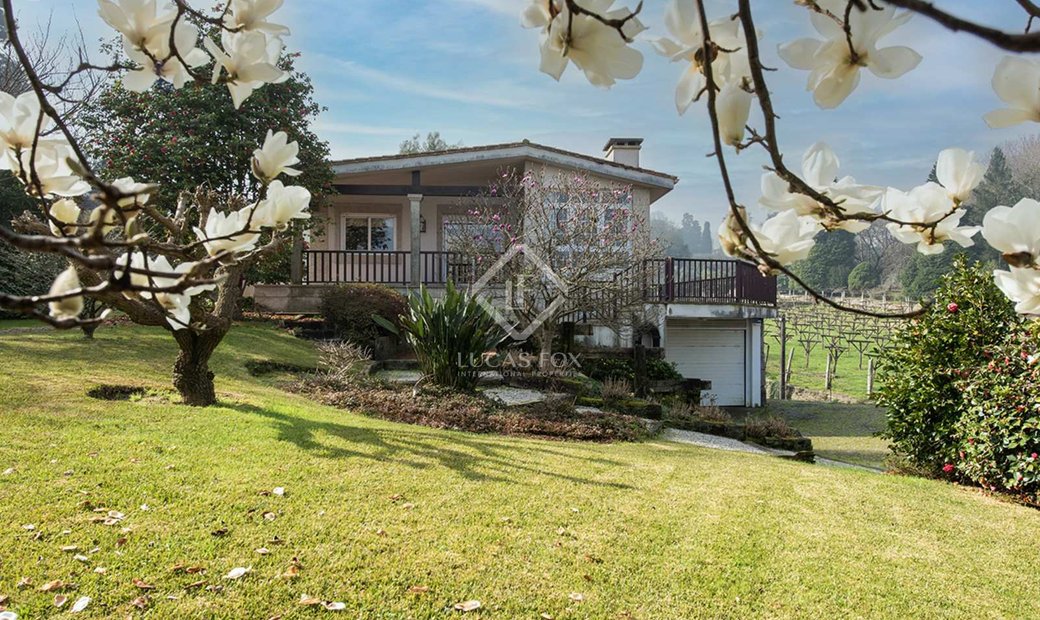 Tui House / Villa In Quiringostas, Spain For Sale (14562013)