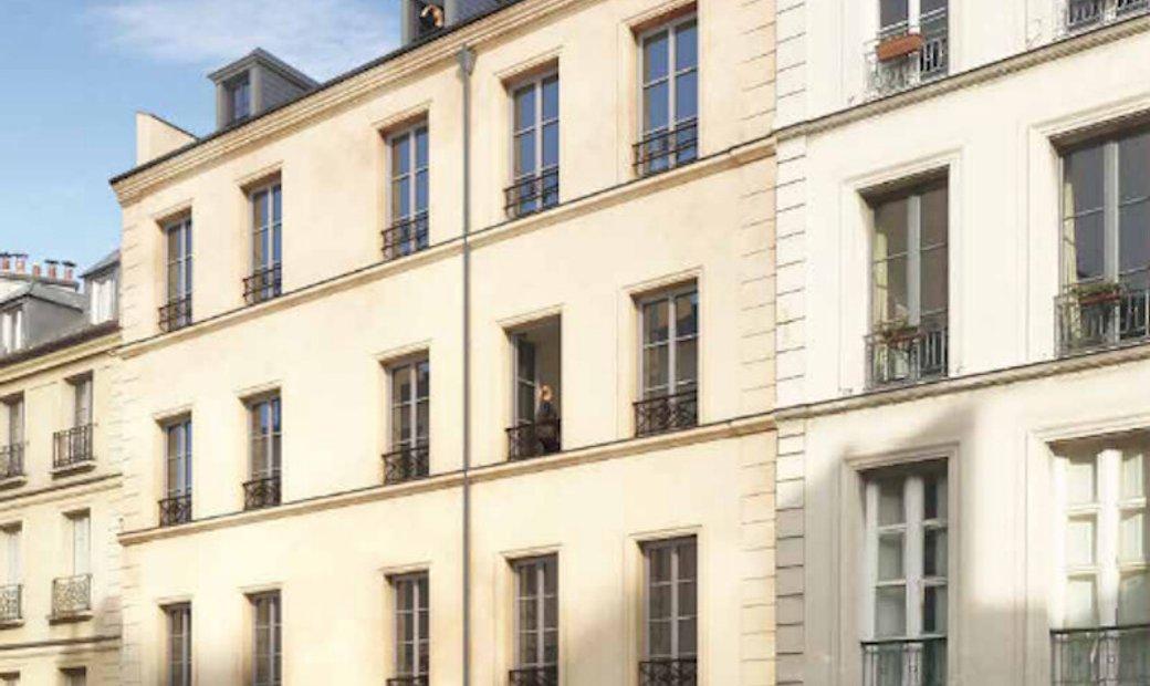 Magnificent Triplex Flat Just A Stone's In Versailles, île De France ...