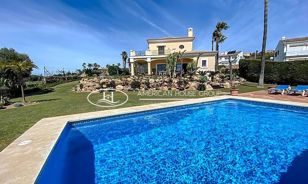 Manilva Villa In Manilva, Andalusia, Spain For Sale (14563793)