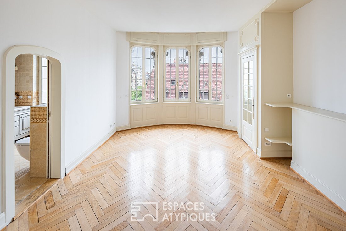 Bourgeois Flat In The Orangerie District In Strasbourg, Grand Est ...