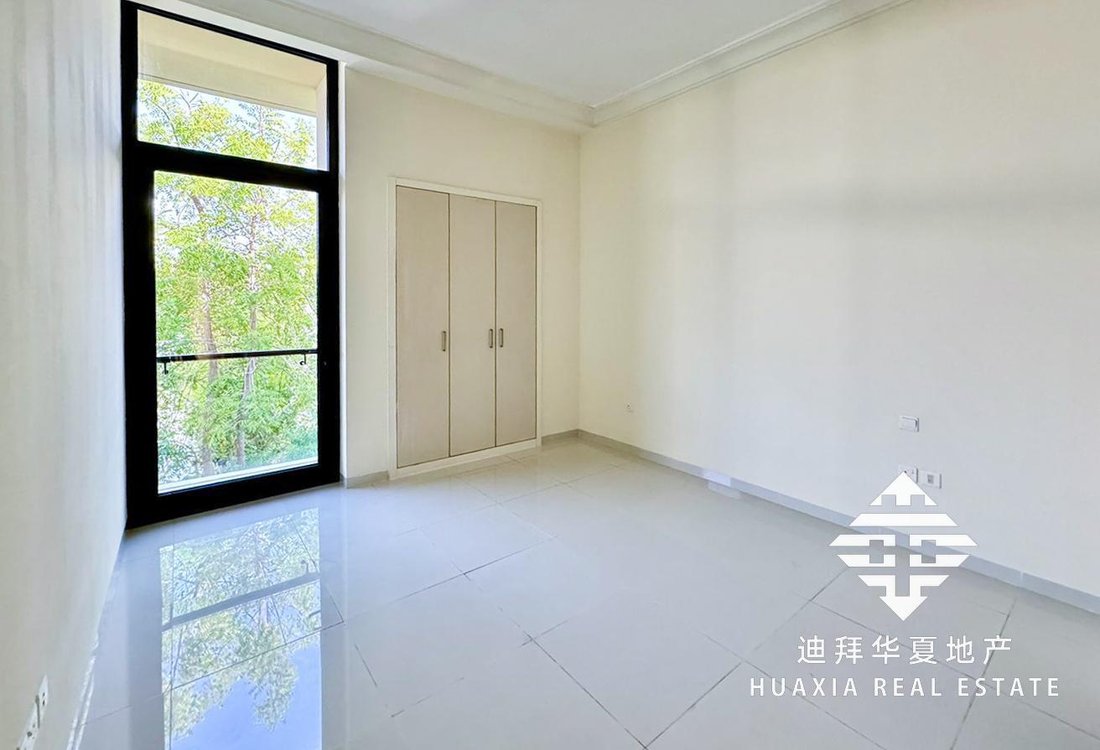 Back To Back Unit | Swimming Pool View | In Dubai, Dubai, United Arab ...