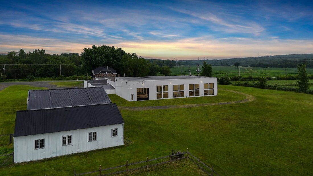 Roxton Pond, Quebec In Roxton Pond, Quebec, Canada For Sale (14570890)