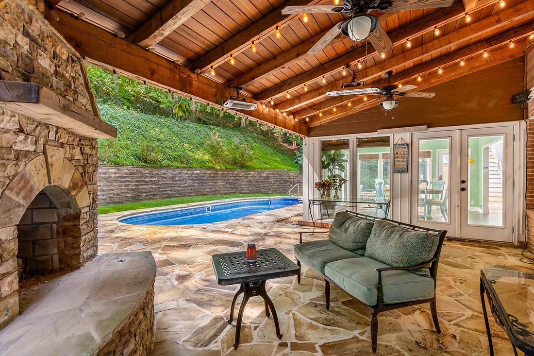 Riverside Entertainer Dream Traditional In Atlanta, Georgia, United ...