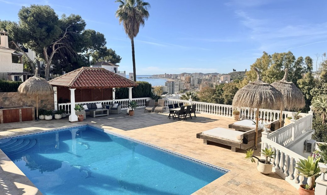 Villa, Fuengirola In Fuengirola, Andalusien, Spanien Zu Verkaufen ...