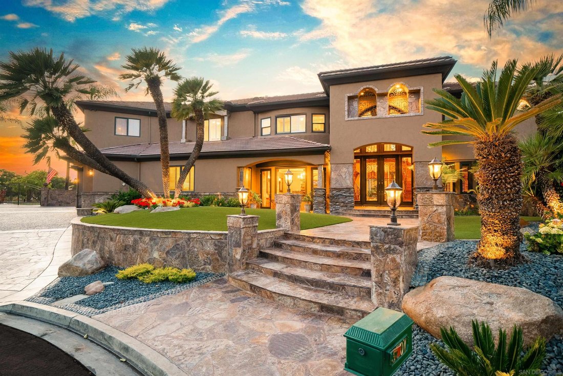 5 Bedrooms Single Family Detached In Jamul, California, United States ...