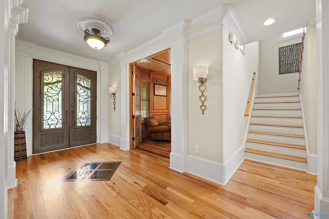 Waterfront Luxury Home In Madison, Alabama, United States For Sale ...