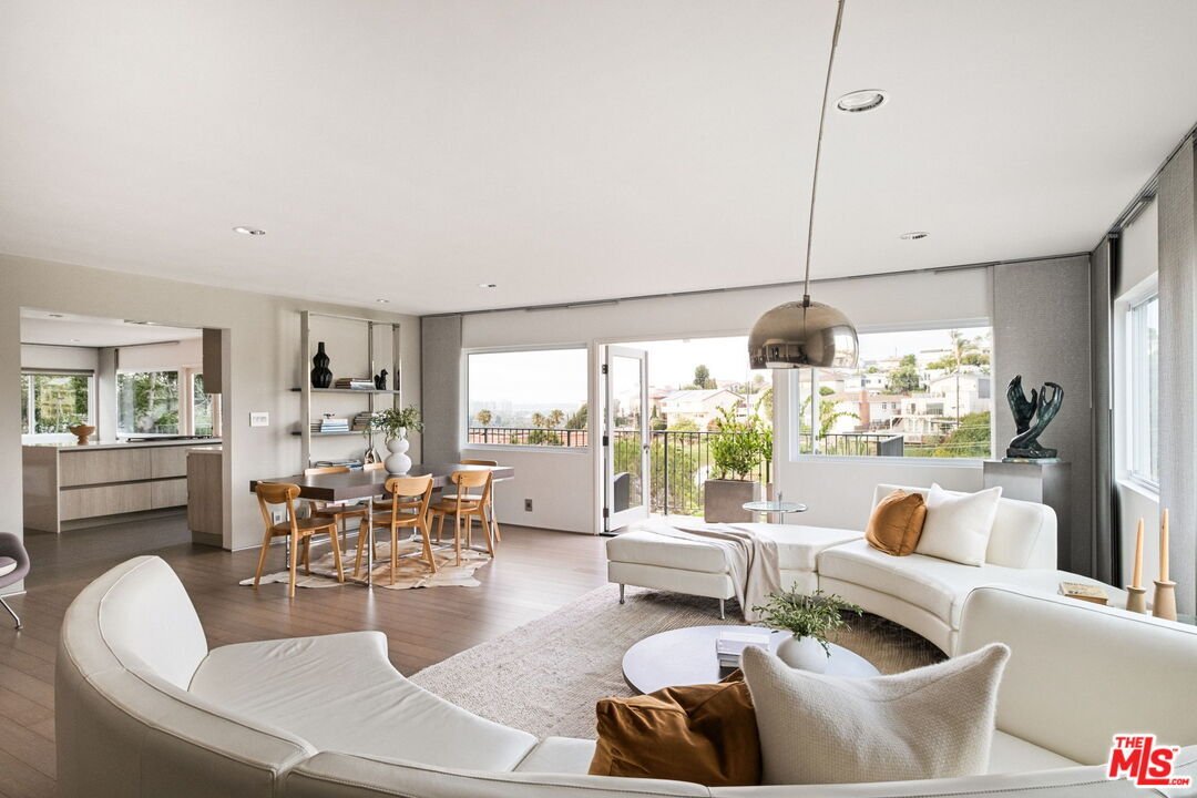 411 Rees St In Los Angeles, California, United States For Sale (14594119)