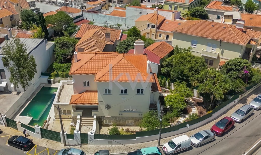 Cascais Town House In Parede, Lisbon, Portugal For Sale (14590788)