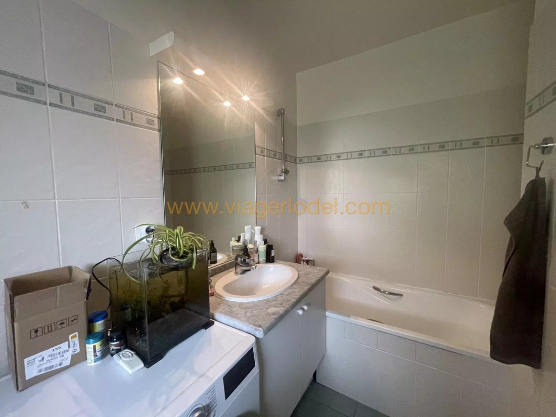 Sous Offre Réf. 9485 Sale 2 Room In Paris, île De France, France For ...