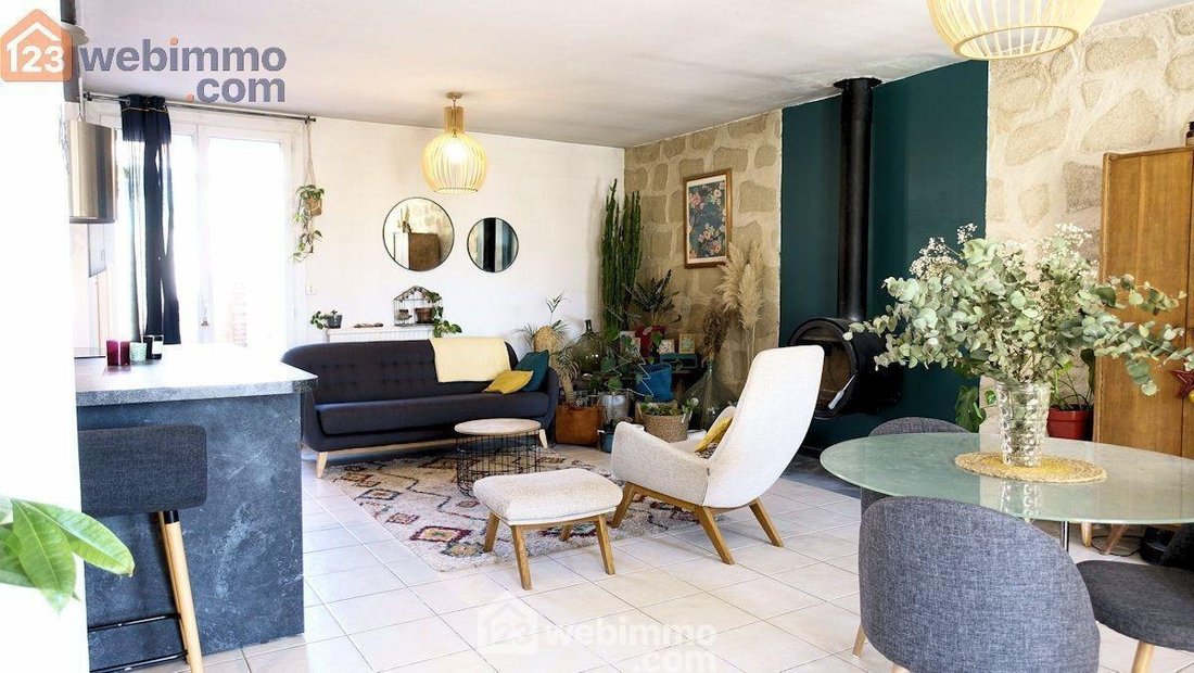 Maison De Village 101m² In Lambesc, Provence Alpes Côte D'azur, France ...