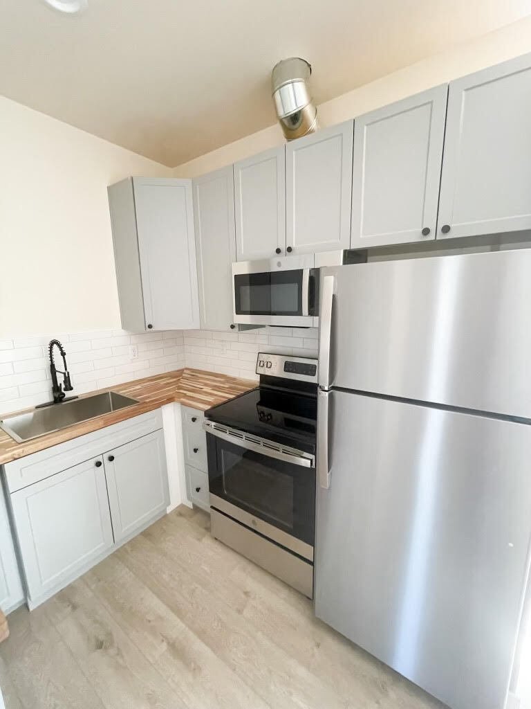 4 Bedrooms Fourplex In Klamath Falls, Oregon, United States For Sale ...