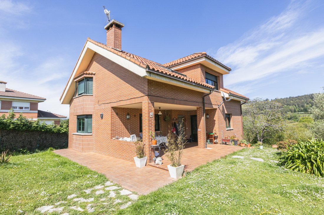 Casa En Venta Zona Deva Gijón In Deva, Asturias, Spain For Sale (14597903)