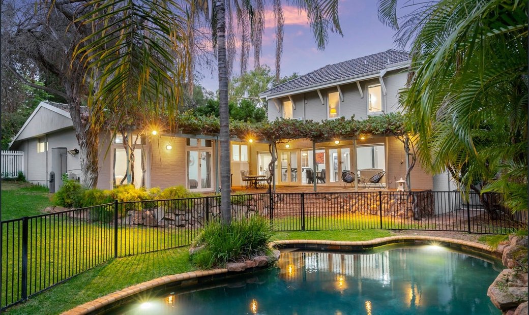 Lovely Home In The Perfect Nedlands In Nedlands, Western Australia ...