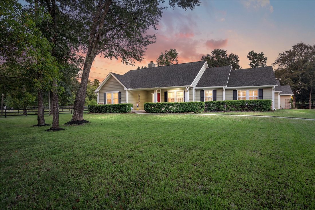 16903 Mustang Trail Drive In Magnolia, Texas, United States For Sale ...