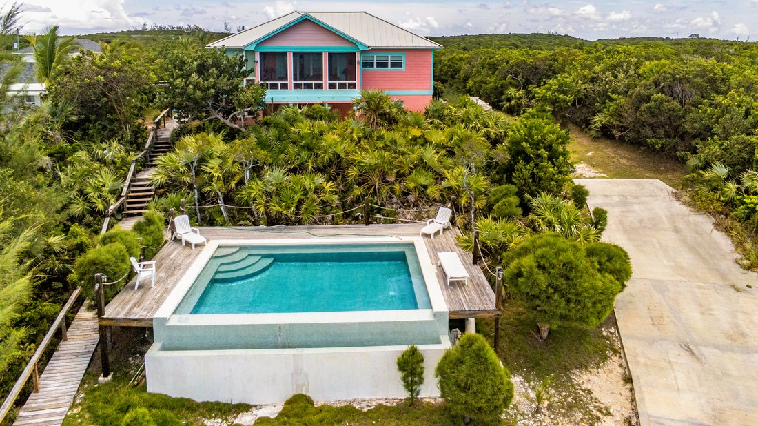 A Tranquil Oceanfront Escape On Two In Bahamas, Central Eleuthera, The ...