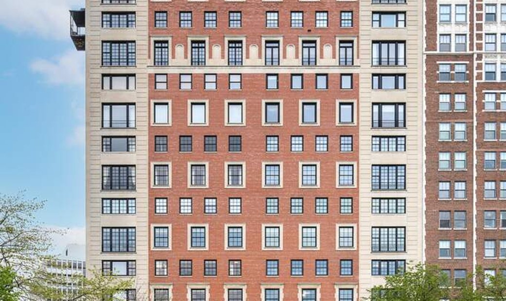 Create Your Two Level Park Front Dream Home In Chicago, Illinois ...