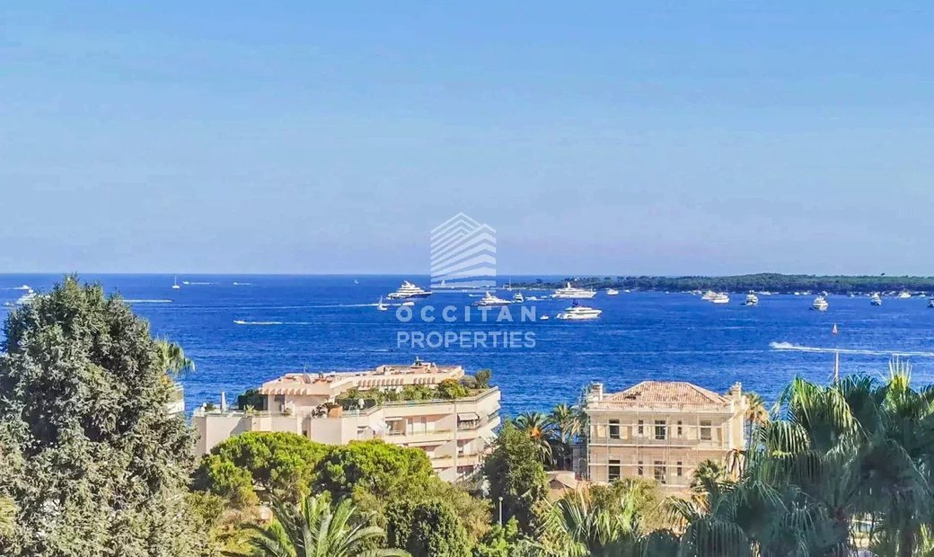 Panoramic Sea View And Hills In Cannes, Provence Alpes Côte D'azur ...