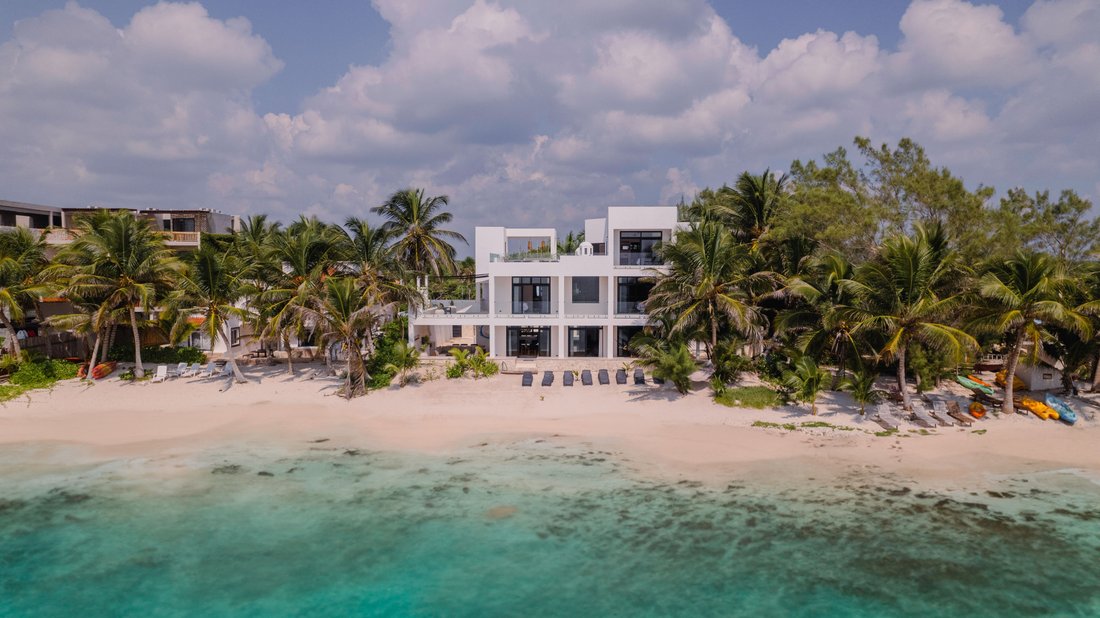Oceanfront Villa In Tankah Bay, Tulum With 5 In Tulum, Quintana Roo ...