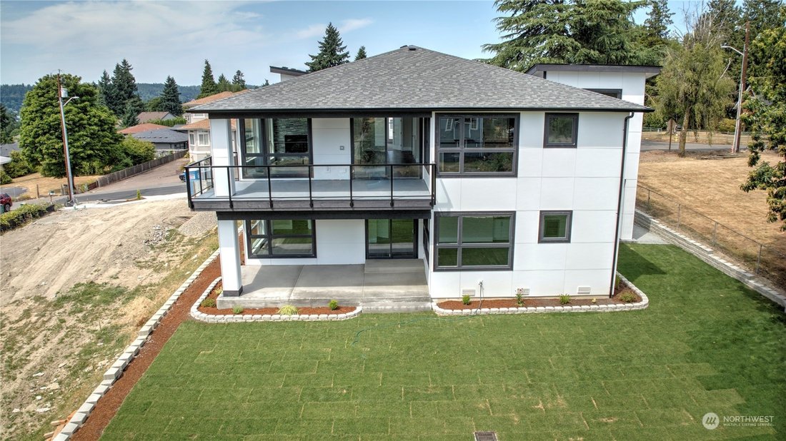 New Luxury Modern Home In Lower In Newcastle, Washington, United States ...