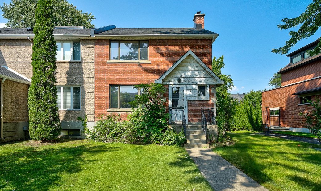 Hampstead, Quebec In Hampstead, Quebec, Canada For Sale (14607229)